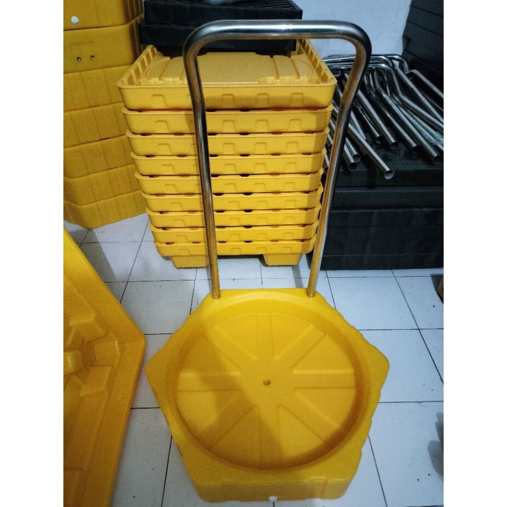 Jual Single Poly Drum Dolly(770*770*1150mm) | Shopee Indonesia