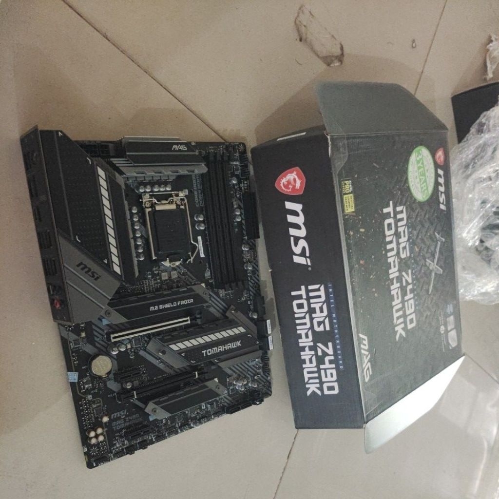 Jual mainboard MSI mag z490 Tomahawk ddr4 socket 1200 gaming | Shopee ...