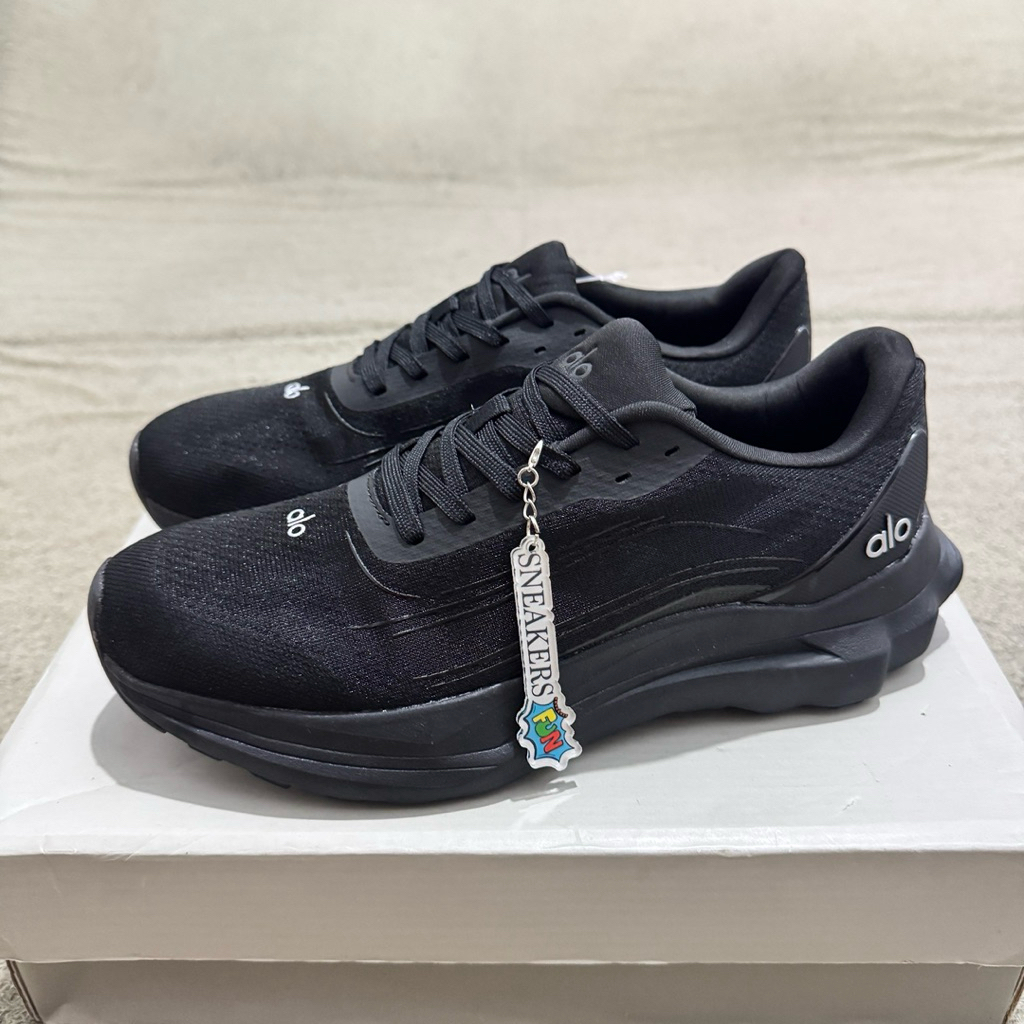 Jual SEPATU LARI ALO RUNNER FULL BLACK PREMIUM ORIGINAL | Shopee Indonesia