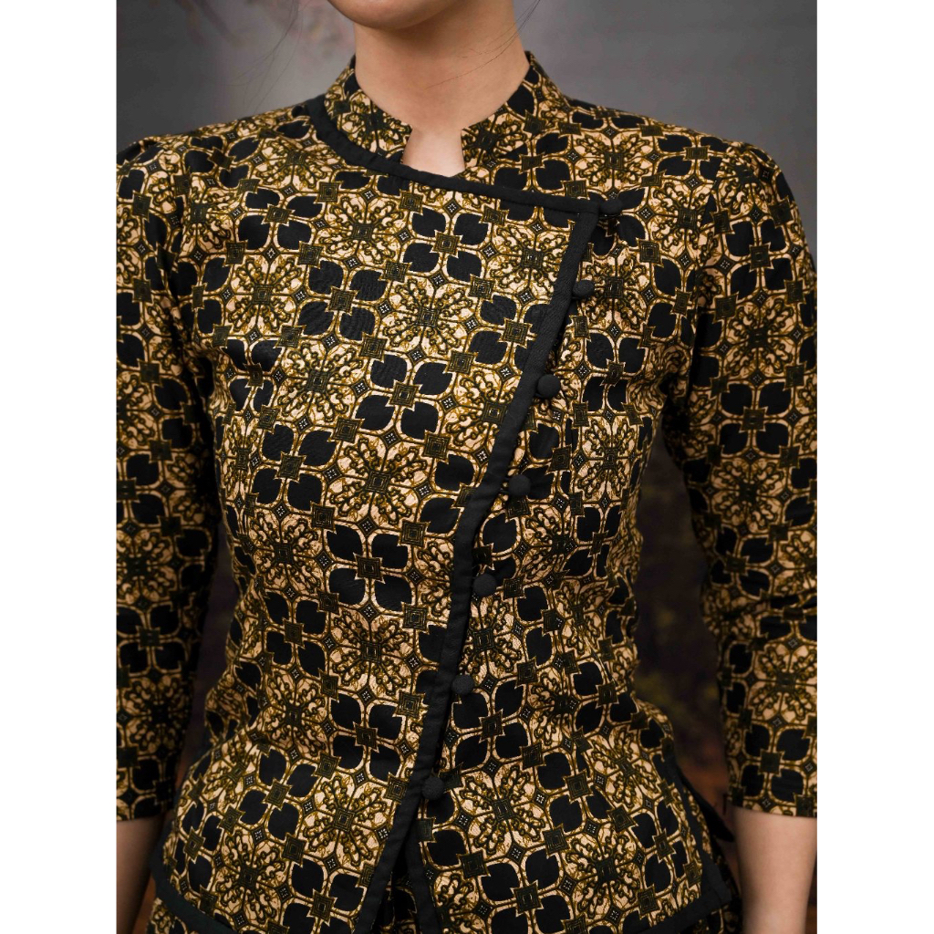 Jual Kanti Batik - KERATON PRABA JANGGAN - Kebaya Batik Modern Wanita ...