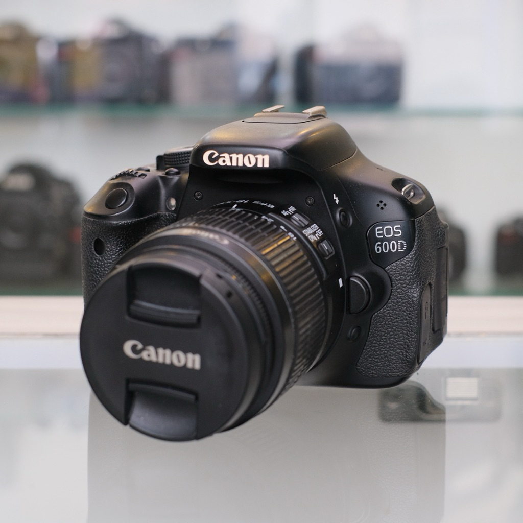 Jual KAMERA DIGITAL DSLR Canon eos 600D canon 600D layar sudah flip ...