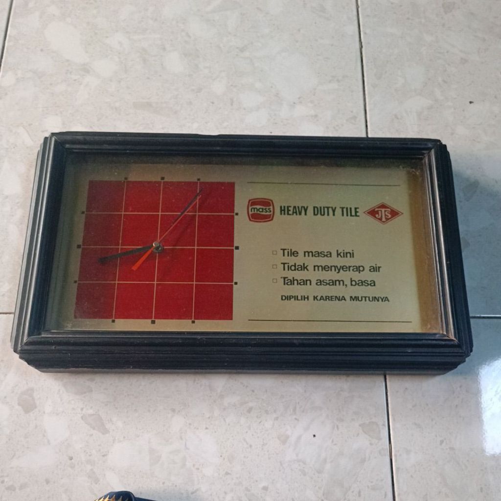 Jual Jam Dinding Mass Heavy Duty Tile JTS - Quartz | Shopee Indonesia
