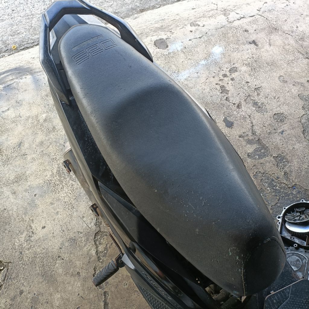 Jual fiber sedel jok original honda beat eco street k81 esp old bekas ...