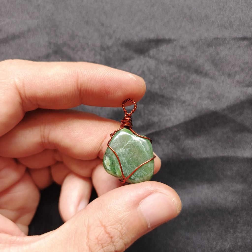 Jual STL374 - Green Jade Natural Stone Pendant Liontin Crystal Batu ...