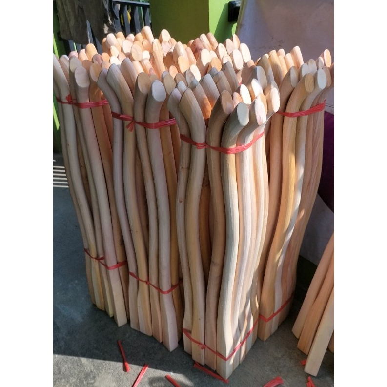 Jual Doran cangkul kayu mahoni/ pegangan pacul/ gagang pacul | Shopee ...