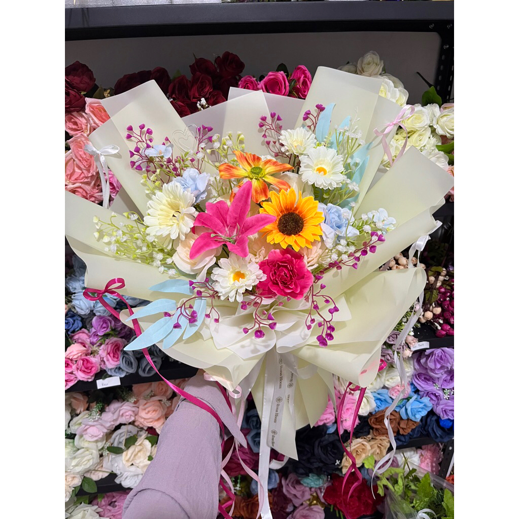 Jual Premium Thumbelina Flowers thumbelina bouquet | whole bouquet ...