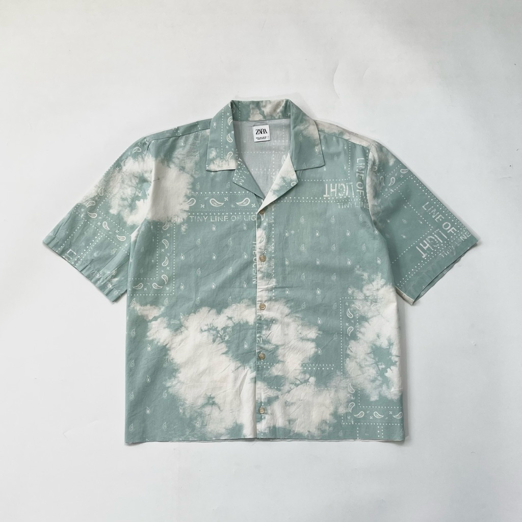 Jual ZARA pattern Shirt Size XL fit L Boxy Crop ️ 67x61 | Shopee Indonesia