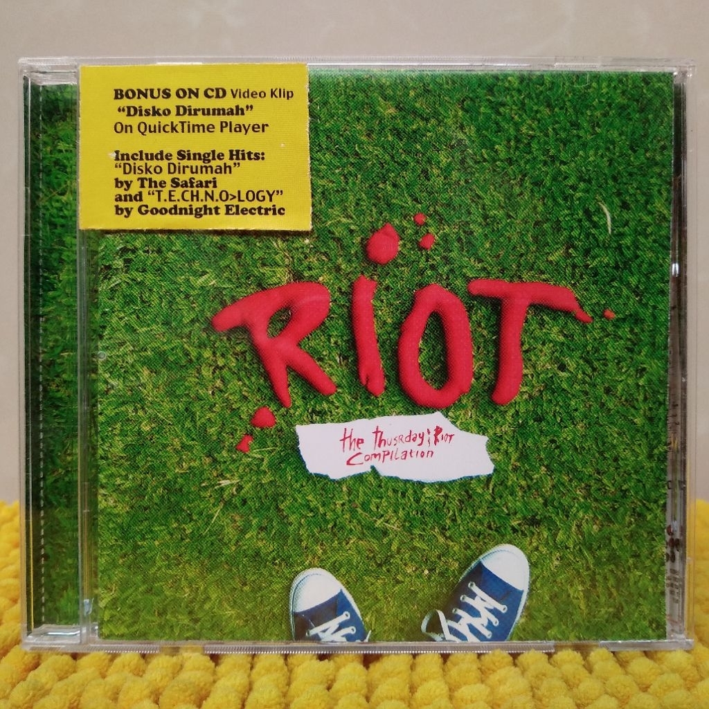 Jual CD RIOT THE THUSRDAY RIOT COMPILATION (ORIGINAL) | Shopee Indonesia