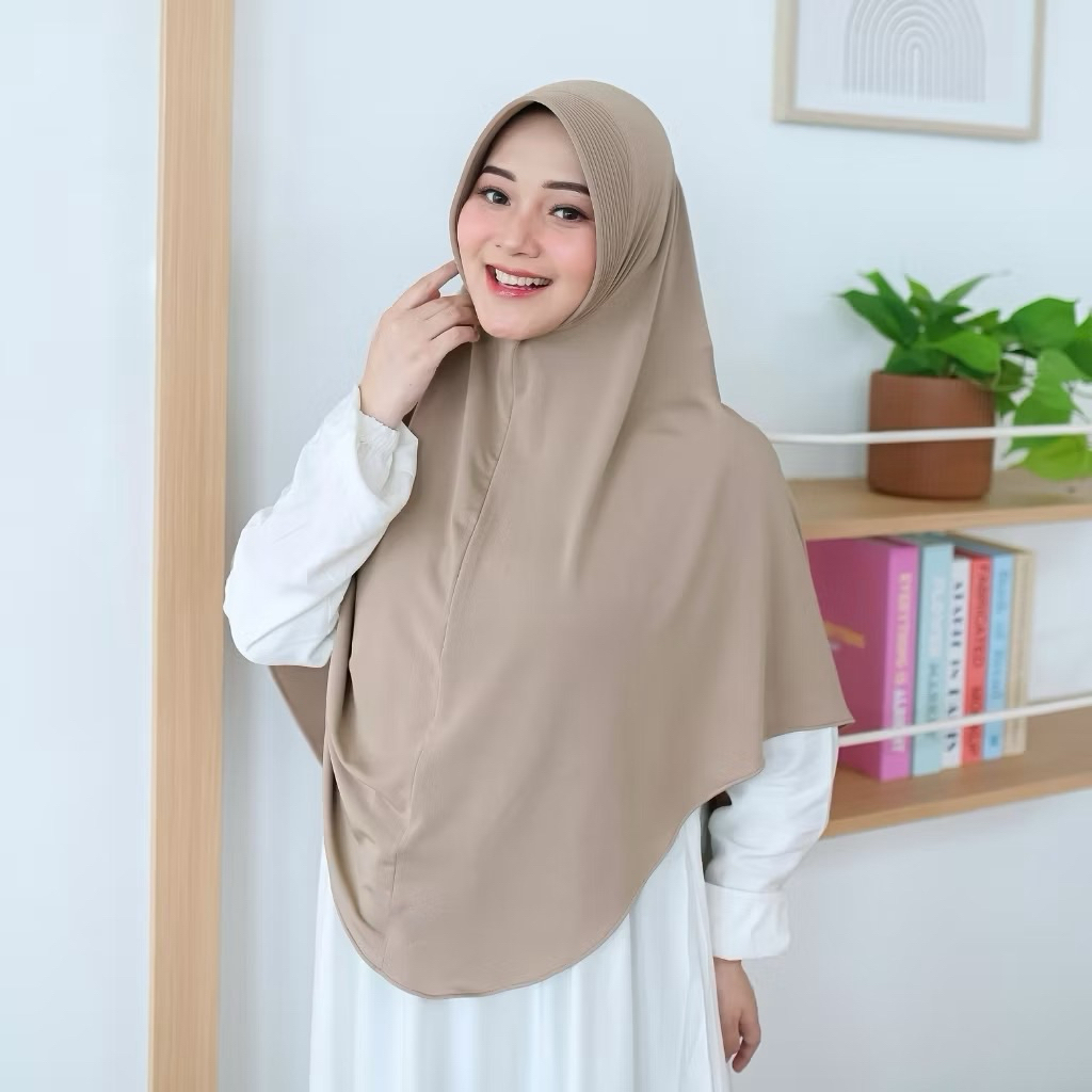 Jual Daily Hijab Instan Bergo Lubna Size XL Premium Oval Penguin ...