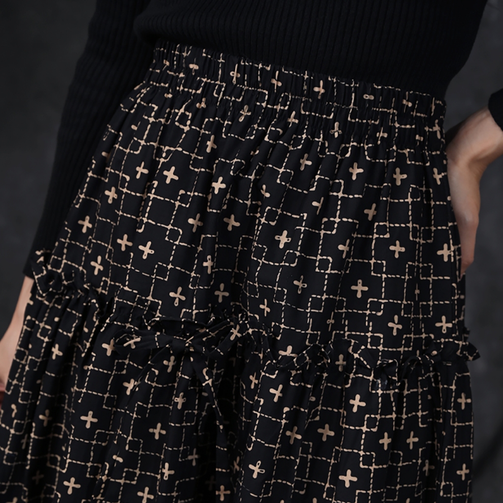 Jual NONA RARA - Karenza Skirt Garut Cemani P0551, Rok batik wanita ...
