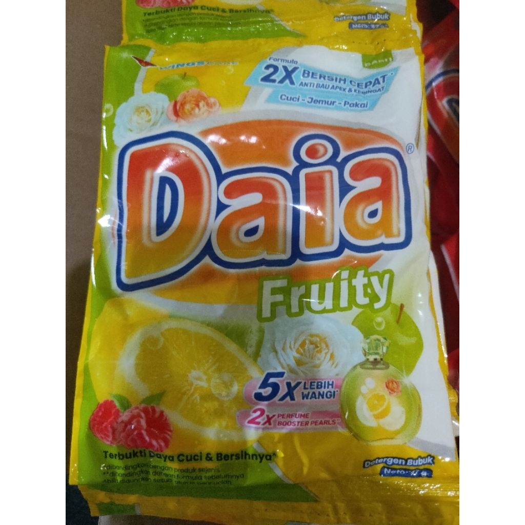 Jual Daia Detergent bubuk 1 Renceng isi 6 sachet 47gram | Shopee Indonesia