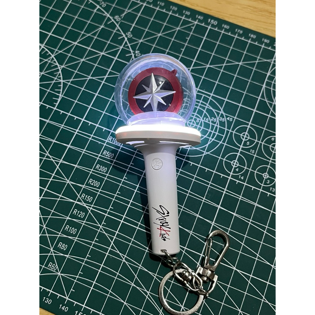 Jual STRAY KIDS Mini Lightstick Keyring | SKZ STAYS Kpop Lightstick ...