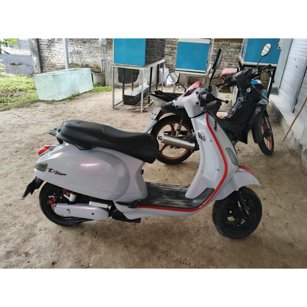 Jual motor listrik molis uwinfly t3 super bekas second | Shopee Indonesia