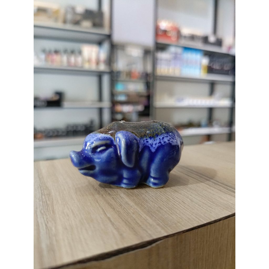 Jual Patung Keramik Babi Biru Simbol Keberuntungan | Shopee Indonesia