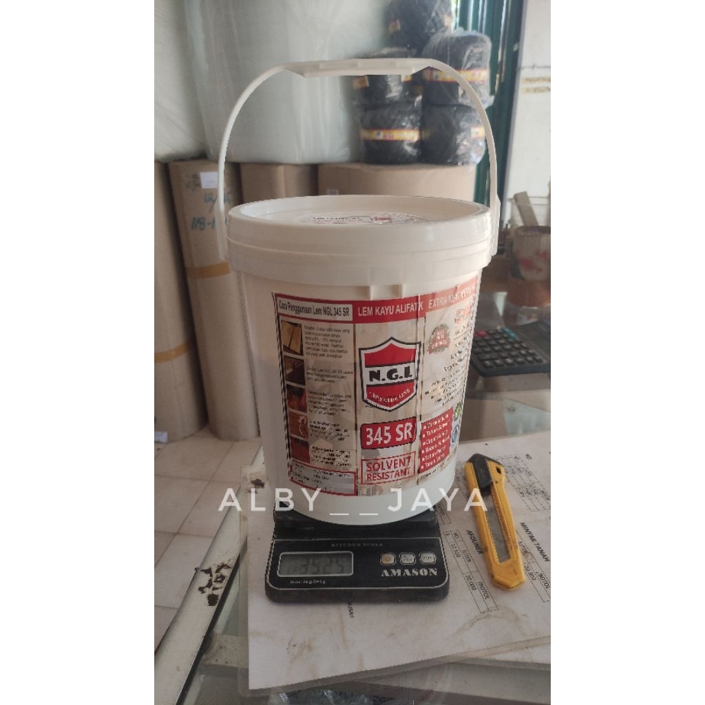 Jual LEM KAYU ALIFATIK 345SR NGL BESAR EMBER GALON 3,5 KG | Shopee ...