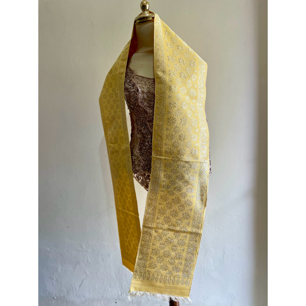 Jual Selendang Songket Besar Sidemen - kuning mix nude | Shopee Indonesia