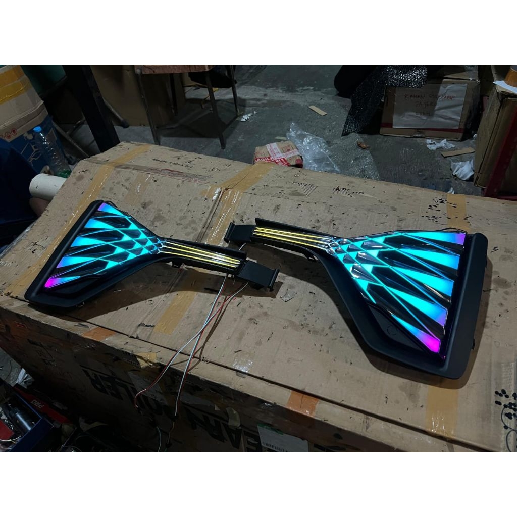 Jual ISTIMEWA!! DRL INNOVA ZENIX V2 Super Mewah custom RGB Matrix ...