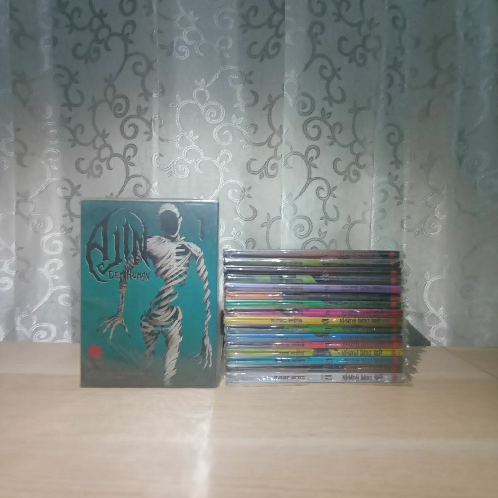 Jual Komik Ajin Demi Human set volume 1-17 Tamat by GAMON SAKURAI ...