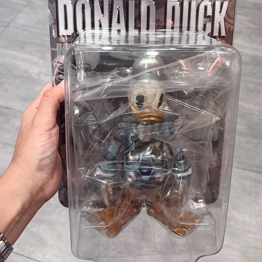 Jual FIGURE MECHANICAL DONALD DUCK | Shopee Indonesia