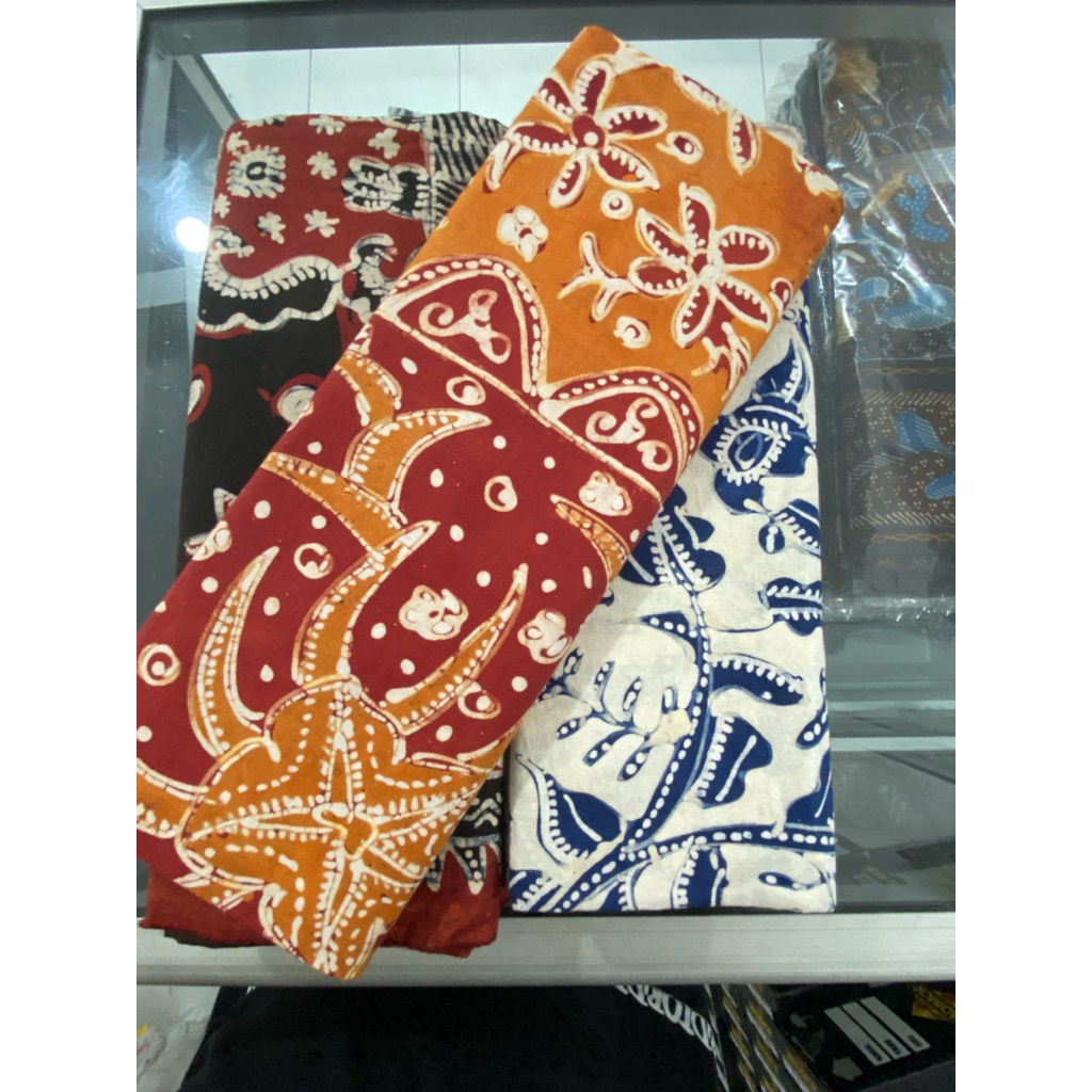 Jual Kain/Tapih/Sarung Batik Tulis Poman Indramayu | Shopee Indonesia