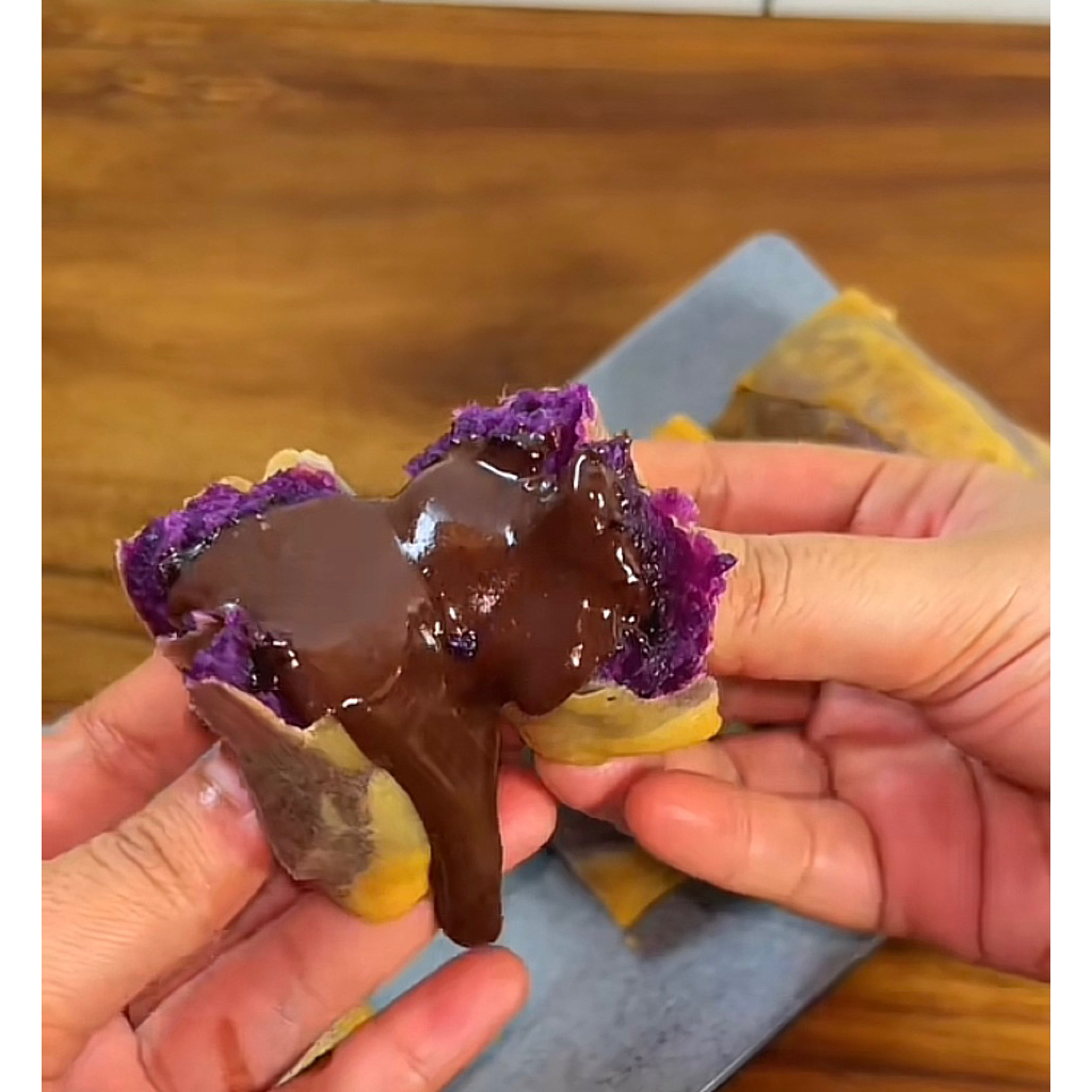 Jual lumpia ubi ungu coklat lumer | Shopee Indonesia