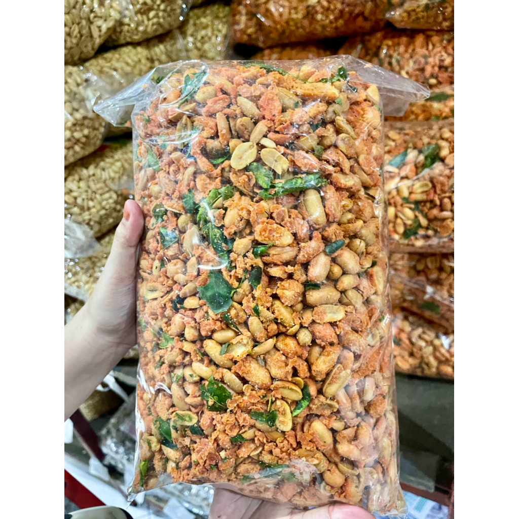 Jual Kacang bali pedas manis daun jeruk kemasan 250gr/ 500gr/ 1000gr ...