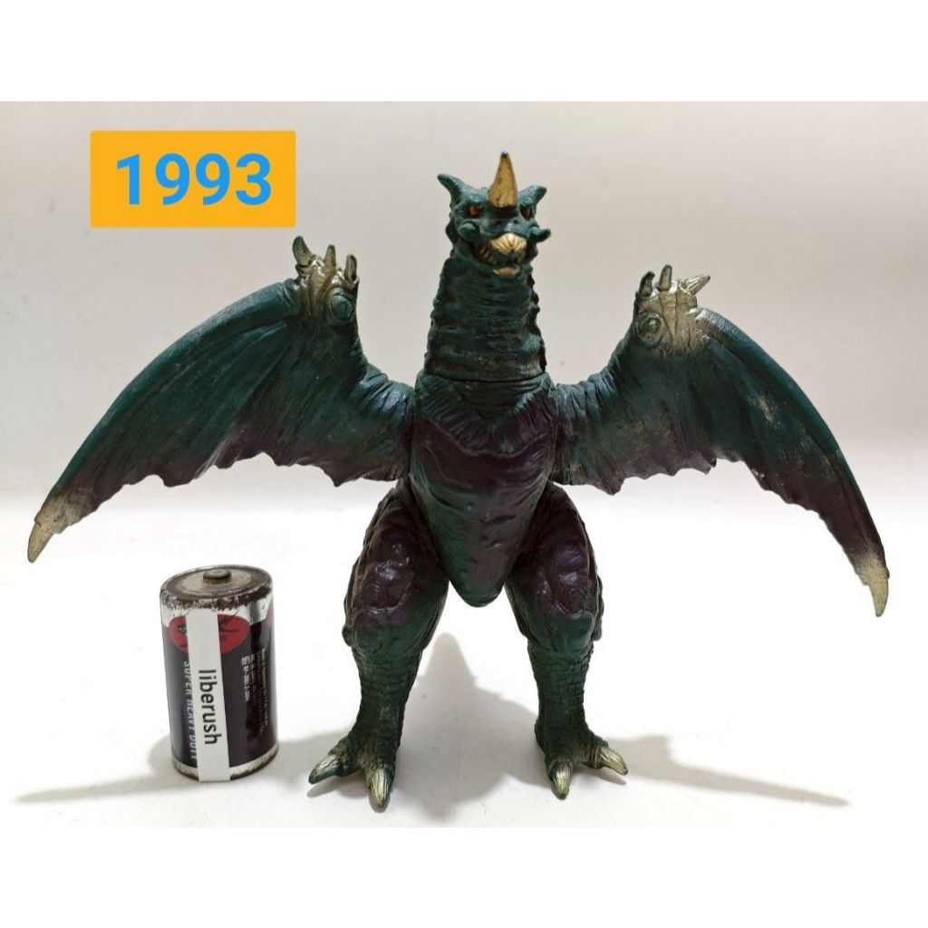 Jual vintage 1993 bandai ultra monster chandlar chandler ultraman ...