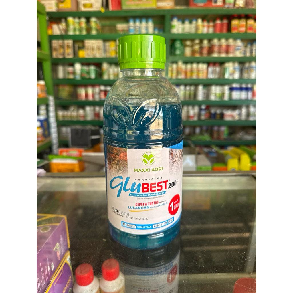 Jual Herbisida Glubest 200 SL 1 Liter Ampuh Basmi Gulma daun sempit dan ...