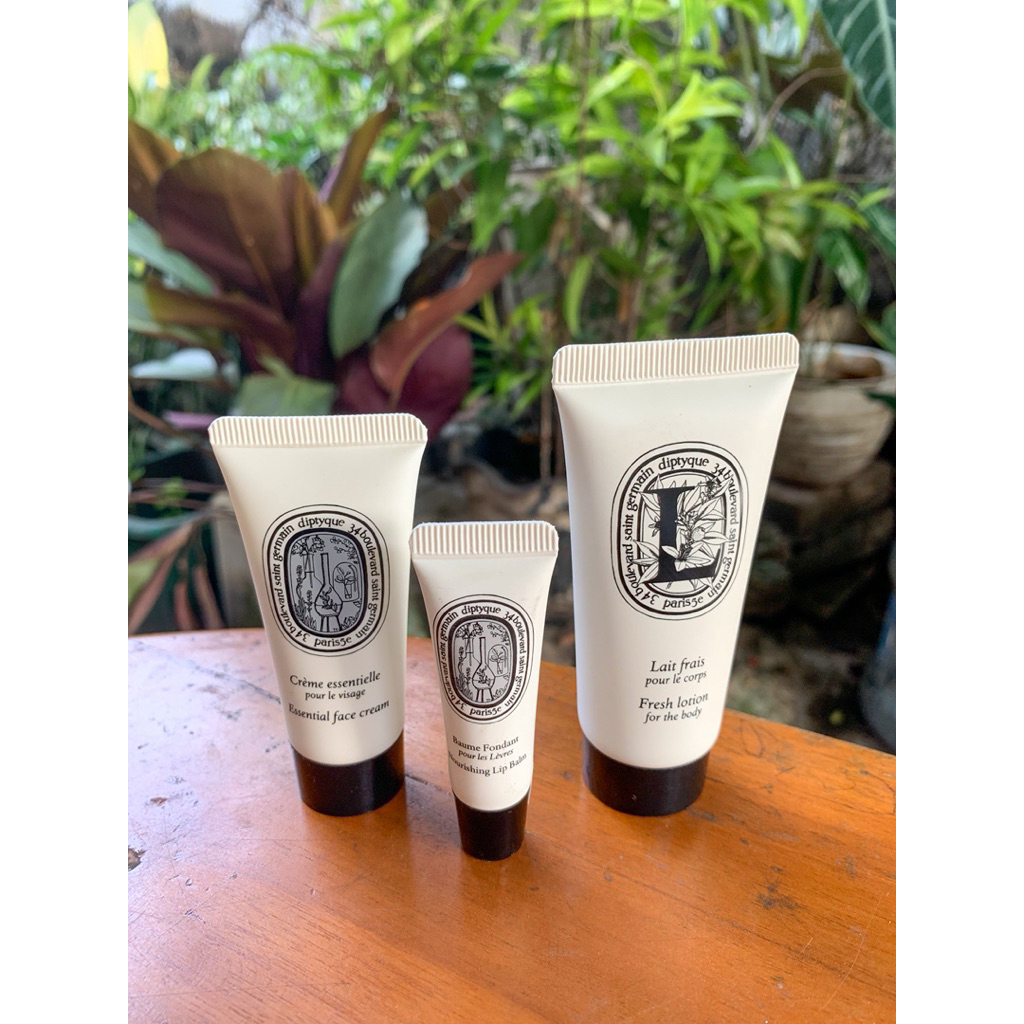 Jual DIPTYQUE PARIS 1 SET NOURISHING LIP BALM 5ML -ESSENTIAL FACE CREAM ...