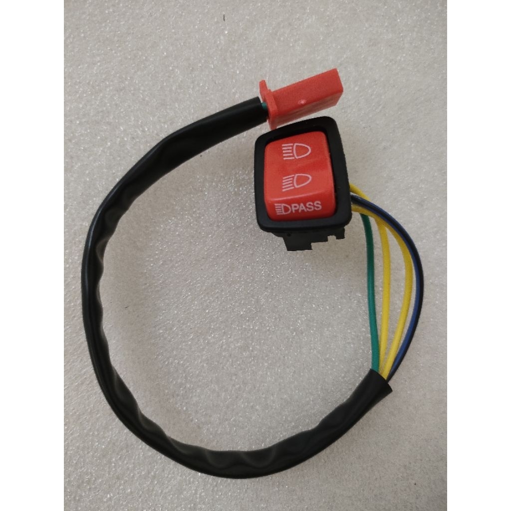 Jual TOMBOL DIM PASS ATAU BEAM PASS AEROX 155 MERAH 3 PIN 4 KABEL ...
