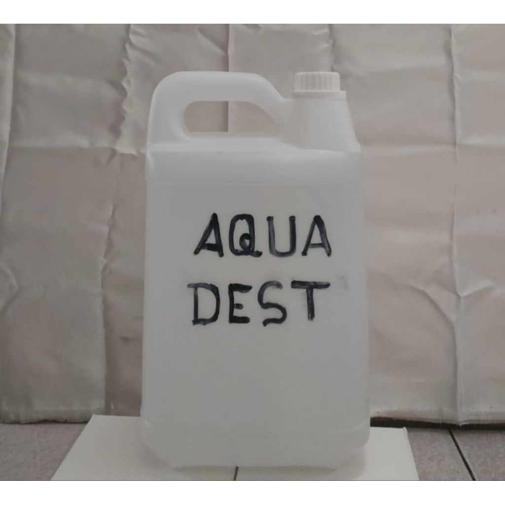 Jual aquadest 5 Liter / aquades / akuades / destilled water / air ...