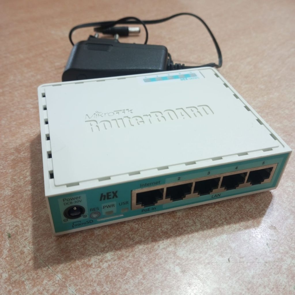 Jual MIKROTIK RB750Gr3 (hEX) ROUTERBOARD RB750 GR3 (BEKAS BERFUNGSI ...