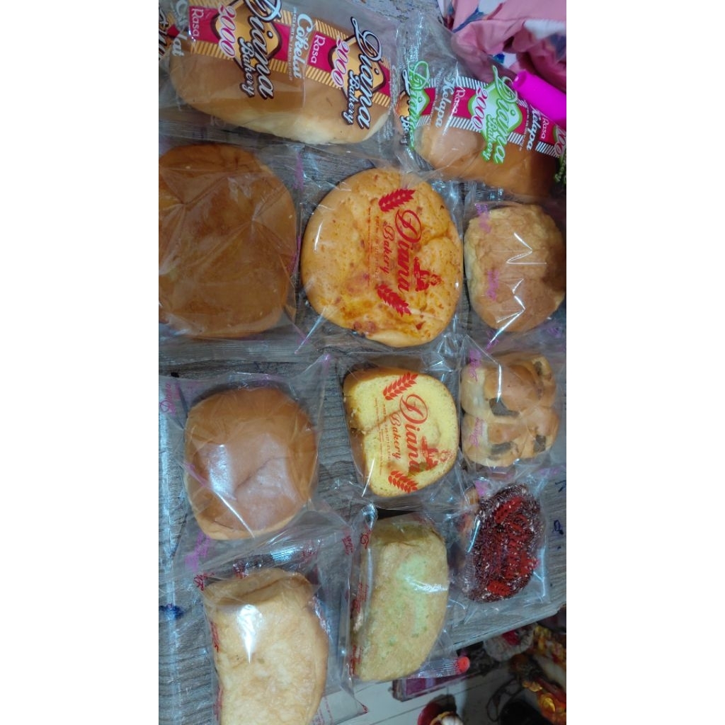 Jual Mix Roti Jumbo Diana Bakery – Aneka Roti Fresh & Lembut (Bisa ...