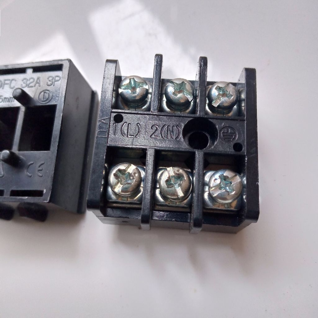 Jual Konektor kabel AC Daikin Sambung kabel terminal kabel power AC ...