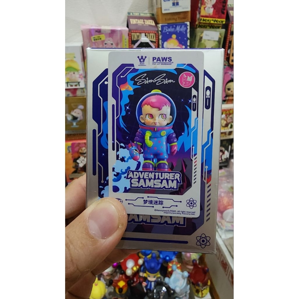 Jual KENNYSWORK Paws Samsam Adventurer Figure (selected) | Shopee Indonesia