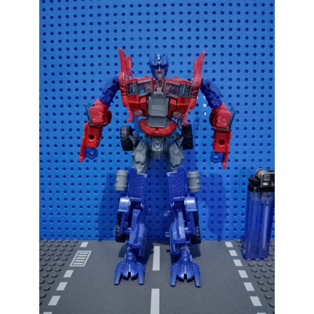 Jual Robot Transformer Optimus Prime Autobots Bisa Berubah Transform ...