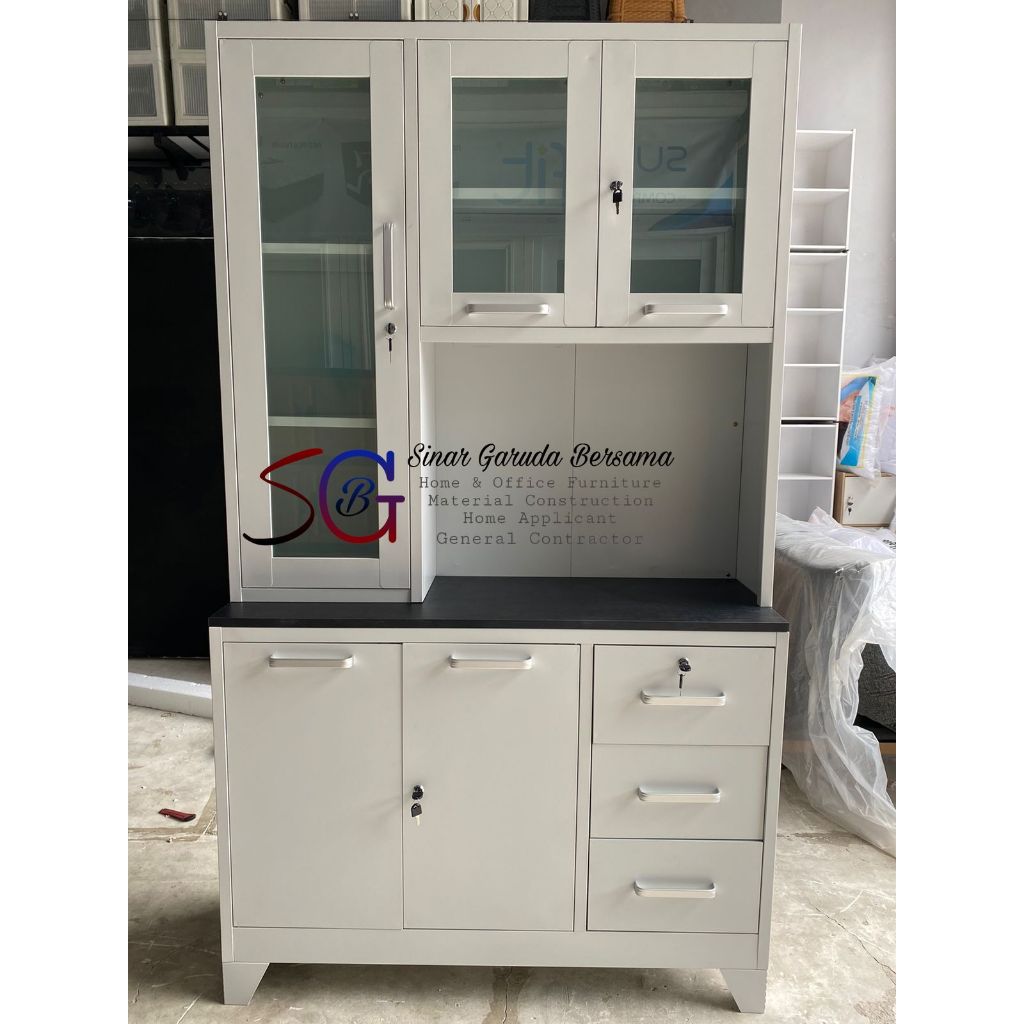 Jual LEMARI KITCHEN SET BESI / KITCHEN SET PLAT BESI PINTU KACA ...