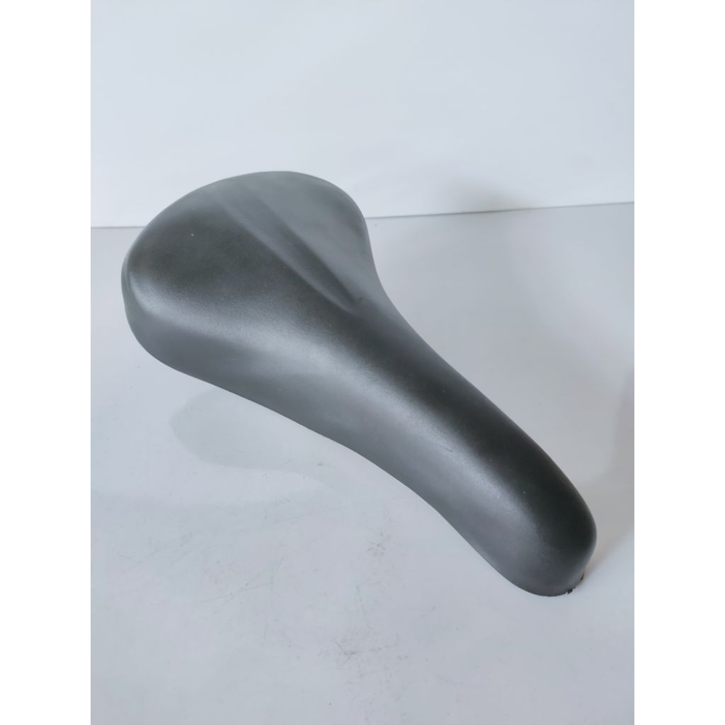 Jual jok sepeda sadel vintage NOS made in taiwan part sepeda klasik ...
