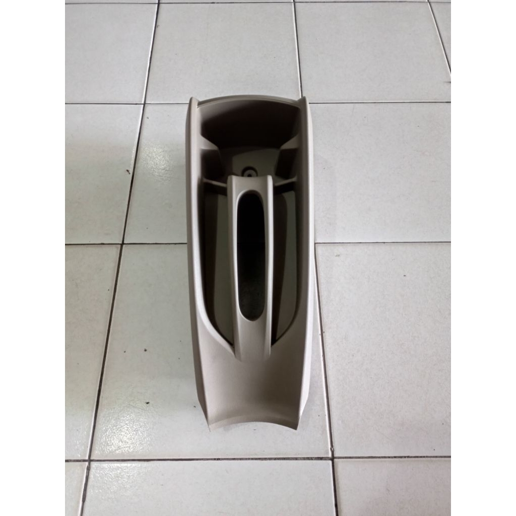 Jual Console Box All New Avanza/Xenia 2012-2018 Original Warna Cream ...