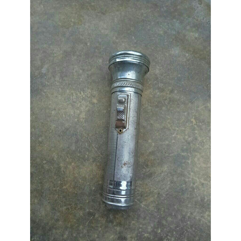 Jual Preloved Senter Kecil Jadul Lawas Original (BACA DESKRIPSI ...