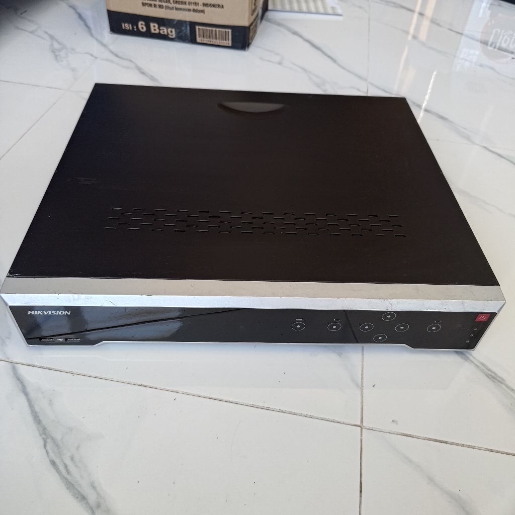 Jual nvr bekas Hikvision ds 7716ni k4 16 channel 4 HDD hardisk cctv ...