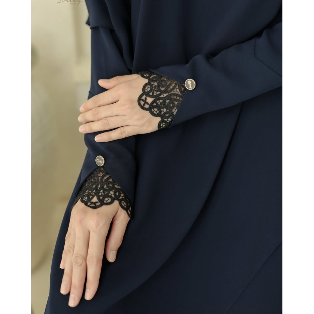 Jual PRELOVED Ditsy Moslem (Ditmos) Lavena Black, Wafa Brunette, Shalwa ...