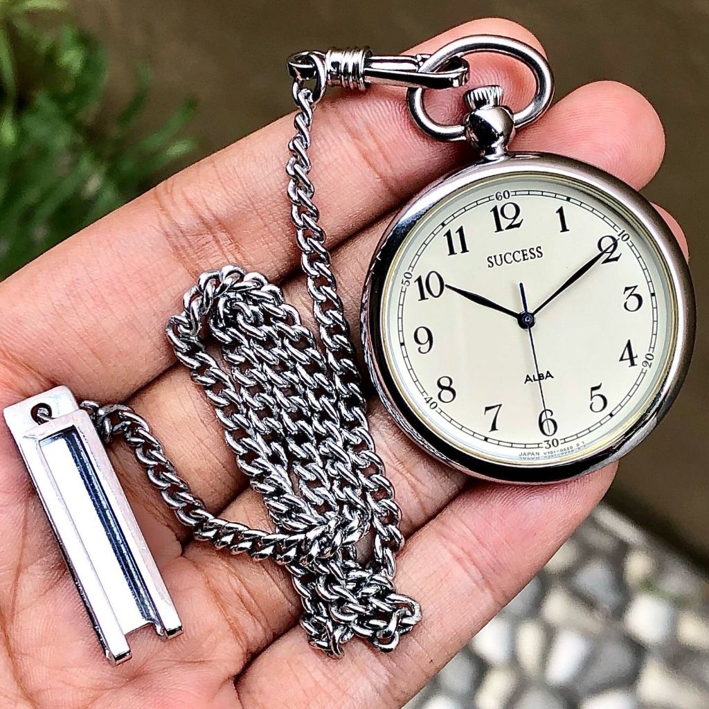 Jual Alba Success Quartz Pocket Watch V701-0A30 | Shopee Indonesia
