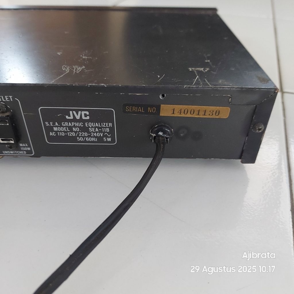 Jual Equalizer JVC 14 Band 7 Band per channel Kondisi bagus sudah ada ...