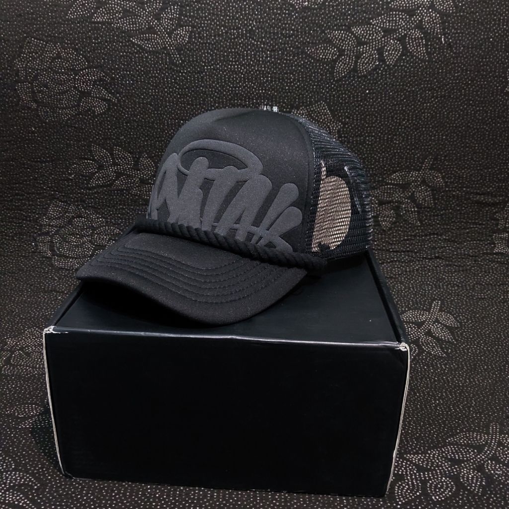 Jual (READY STOCK) SYNAWORLD TRUCKER CAP WITH LOGO SYNA | Shopee Indonesia