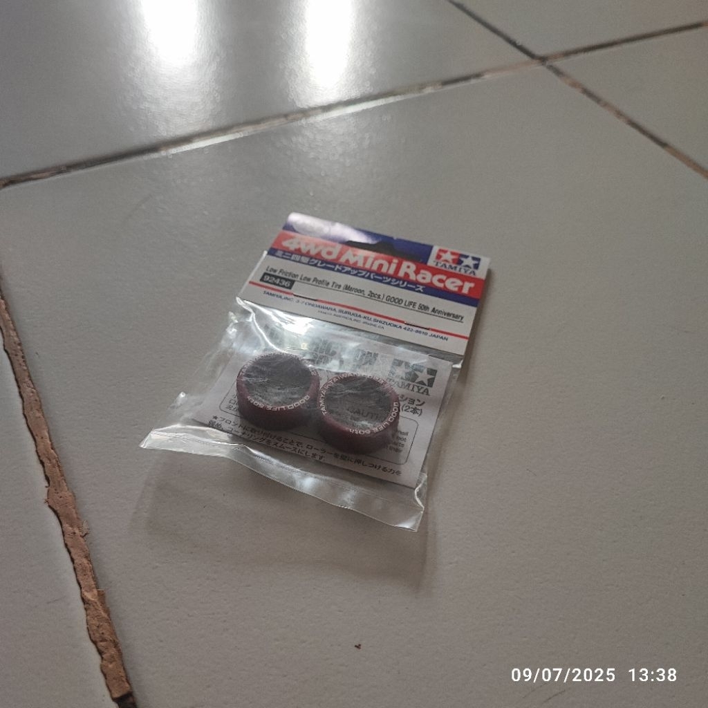 Jual Ban Low Friction Low Profile GOOG LIFE 50th Anniversary | Shopee ...