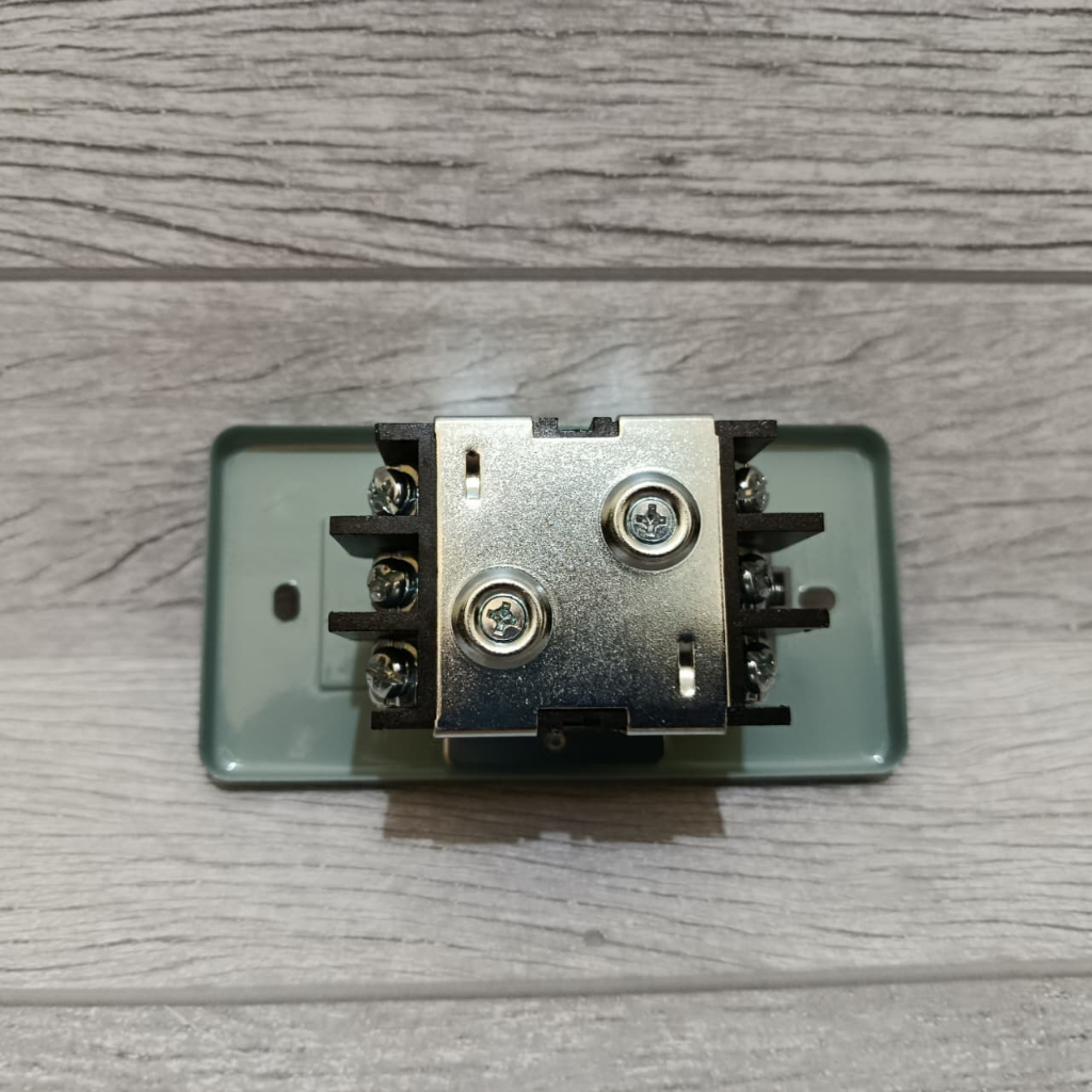 Jual PUSH BUTTON TBSS-330 INBOW 3P 30A/3.7KW | Shopee Indonesia