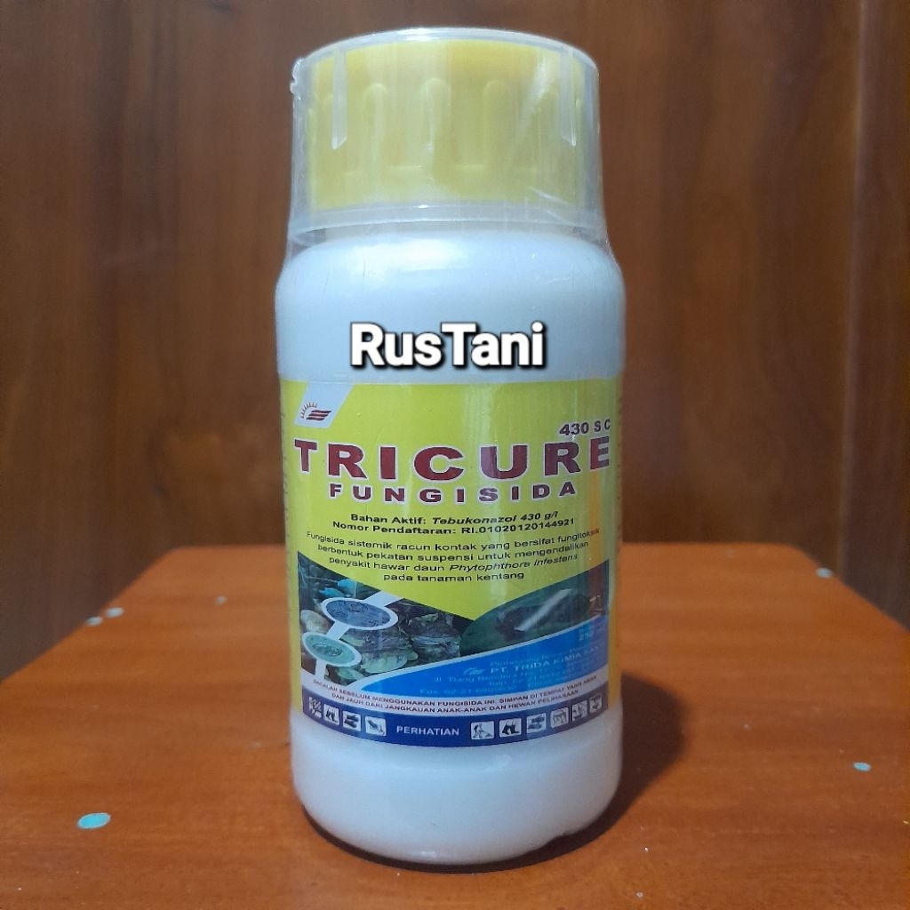 Jual fungisida TRICURE 430sc 250ml bahan aktif : tebuconazole 430g/l ...
