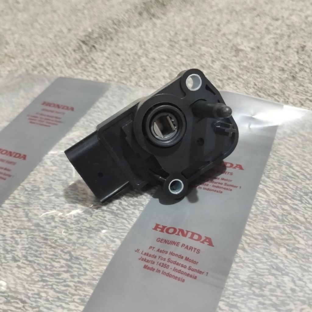 Jual Sensor TPS Thorttle Body Honda PCX 150 Adv 150 Keihin ORI 16060 ...
