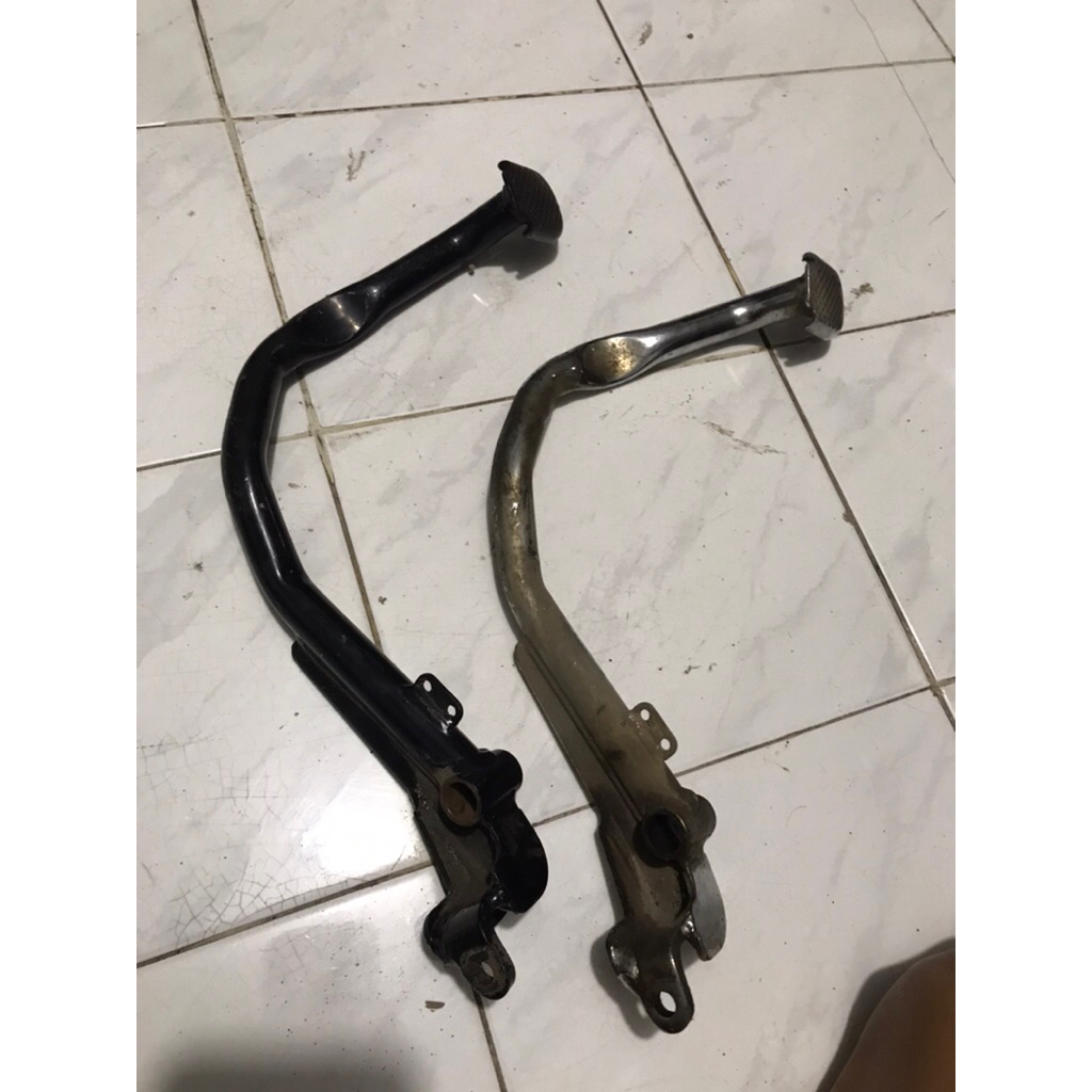 Jual pijakan rem belakang jupiter mx king original copotan | Shopee ...